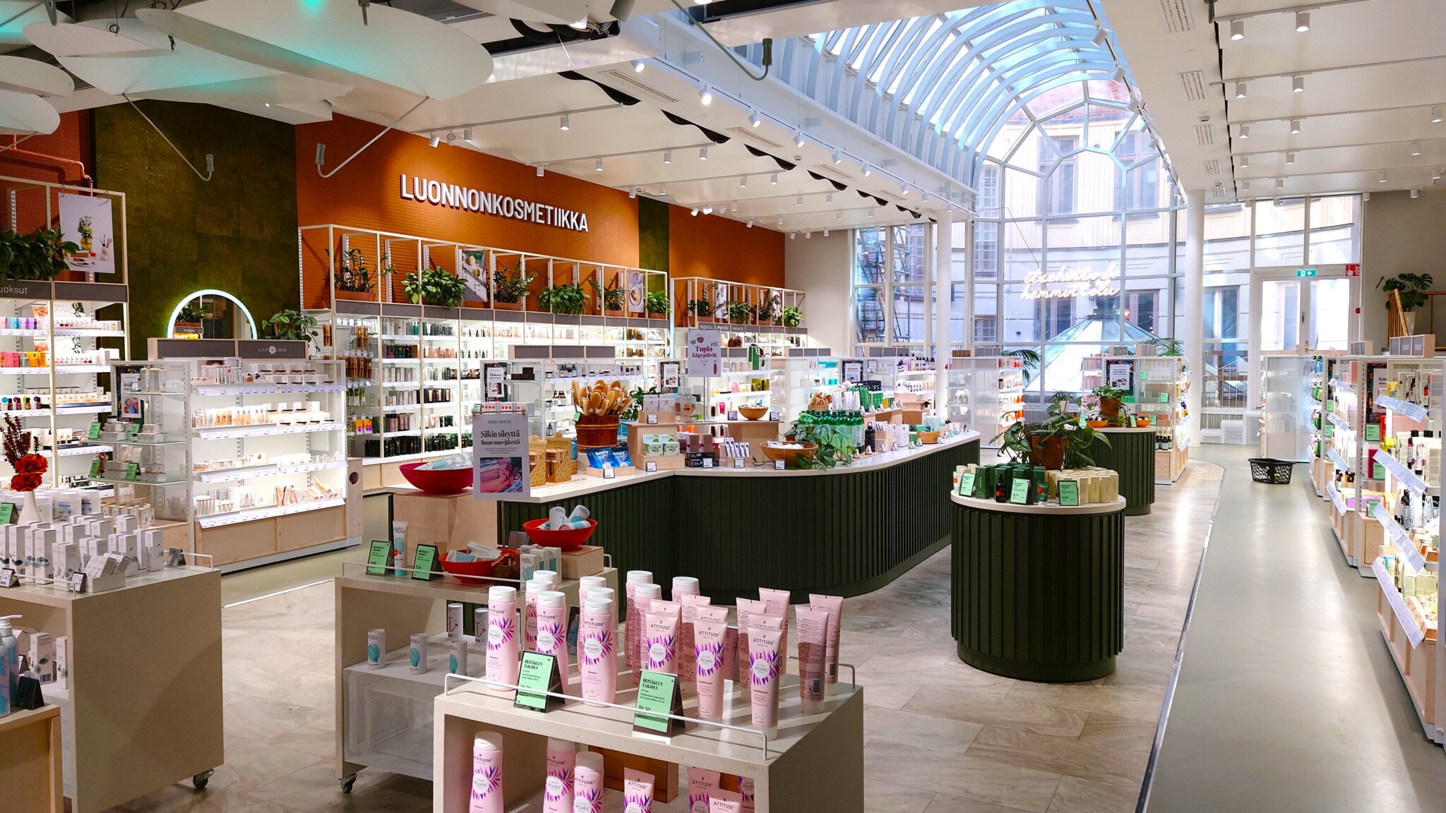 【Ruohonjuuri】フィンランドのオーガニック専門店へ！体や環境に良いものの宝庫